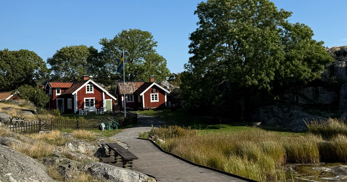 Utflykt till Bullerö – upptäck Bruno Liljefors jaktstuga från Idöborg